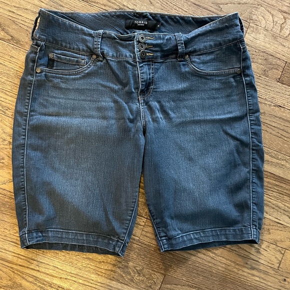 torrid | Shorts | Torrid Stretch Jean Shorts | Poshmark